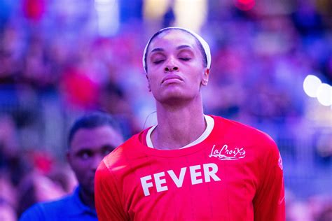 Dewanna Bonner Breaks Silence On Fallout With Indiana Fever Yahoo Sports