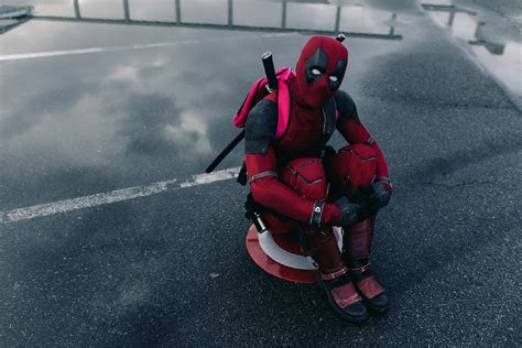 Deadpool Keeps Breaking The Fourth Wall At Disneys Avengers Campus
