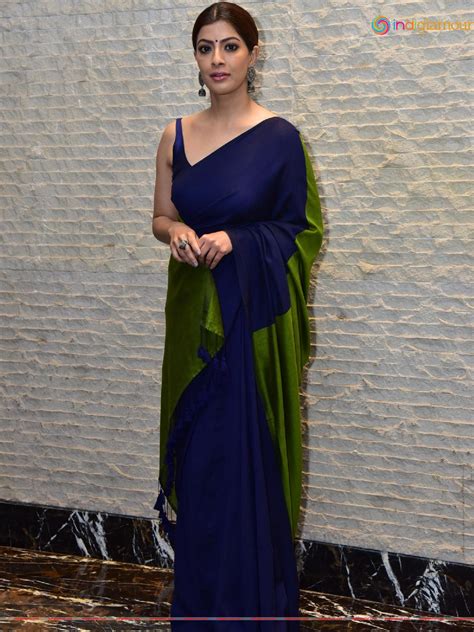 Varalaxmi Sarathkumar Actress Hd Photos Images Pics And Stills Indiglamour Com