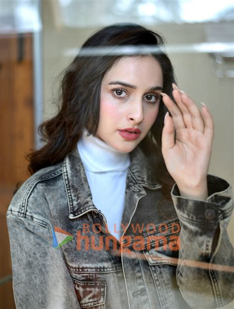 Sadia Khateeb Photos Images Hd Wallpapers Sadia Khateeb Hd Images Photos Bollywood Hungama