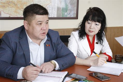 Дархан сумын ИТХ ын Тэргүүлэгчдийн хуралдаан болов