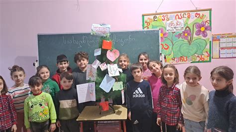 მხიარული და ხალისიანი გამოგვივიდა დღეს 13 დეკემბერს ქართულის გაკვეთლის მეორე კლასის