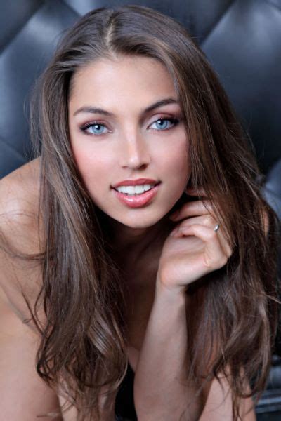 Model Valentina Kolesnikova Wallpaper Pretty Eyes Beautiful Face Beauty