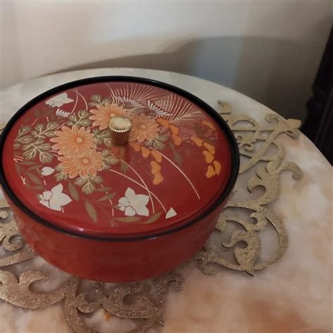 کمدا قیمت و خرید شکلات خوری نوستالژی رنگ قهوه‌ای