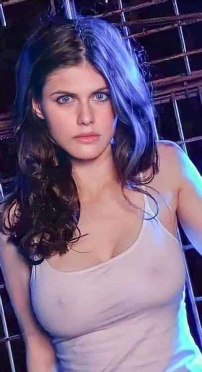 Alexandra Daddario Tumbex Alexandra Daddario Tumbex