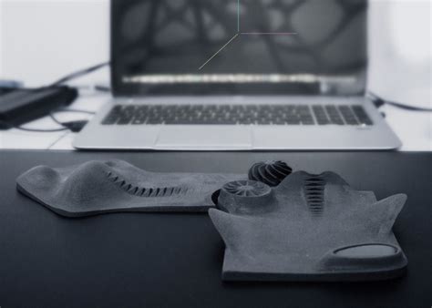 Tactile Interface Developed To Navigate Cad Environments