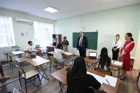 მიხეილ ჩხენკელმა თბილისის საგამოცდო ცენტრები მოინახულა და აბიტურიენტებს წარმატება უსურვა Ttimes Ge