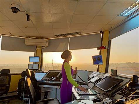 Công Ty Quản Lý Bay Miền Trung Tổ Chức Các Hoạt động Hưởng ứng Kỷ Niệm