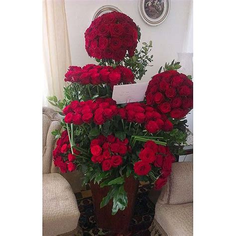 Send Sweet Romance Bouquet In Lebanon