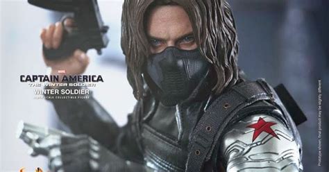 1 6th Scale Winter Soldier Collectible Figure From Hot Toys
