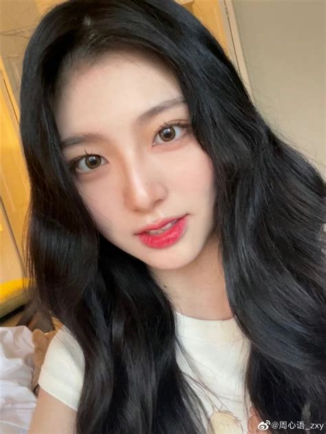 Pin On Zhou Xin Yu Ch U T M Ng