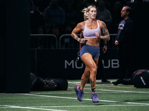 ‘a Whole Lot Of Not Normal Crossfit Athlete Danielle Brandons
