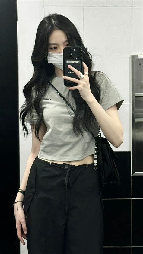 Pin Oleh KrnGirlsss Di L O V E L Y Pakaian Fashion Gaya Model Pakaian Mode Korea