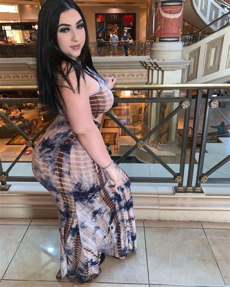 Jasmine Jnad Bio Quick Facts Age Height Weight Measurements Instagram Photos Curvy Model