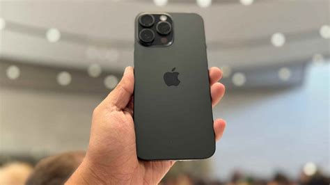 Iphone 16 Pro Bug Users Report Random Freezes And Restarts Updates