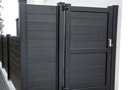 Modern And Contemporary Aluminum Privacy Fencing Sleekfence