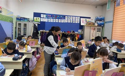 Энэ хичээлийн жилд 32 иргэн багшийн туслахаар суралцаж байна Subeedei Mn