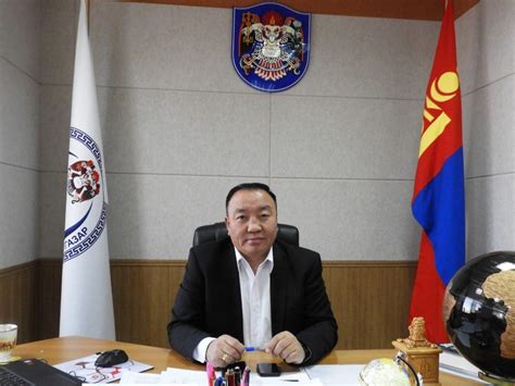 Хахууль авч мөнгө угаасан Нийслэлийн Нийтлэг үйлчилгээний газрын дарга асан Х Эрдэнэбилэгт