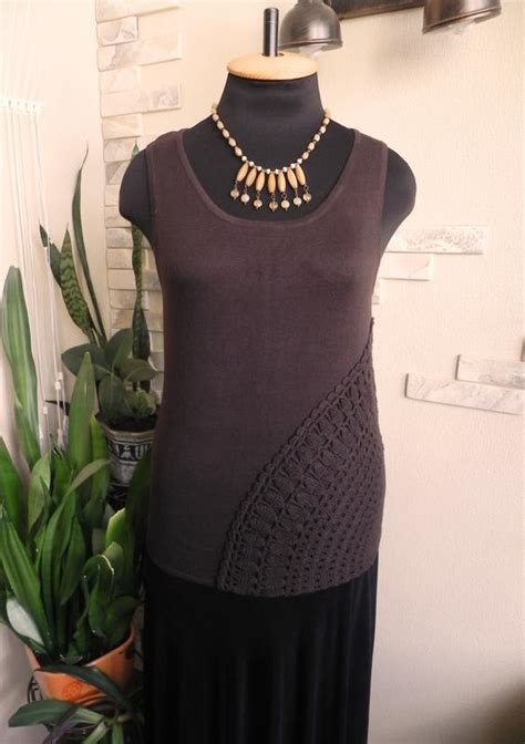 Вязана майка коричневого кольору — ціна 159 грн у каталозі Майки Купити жіночі речі за