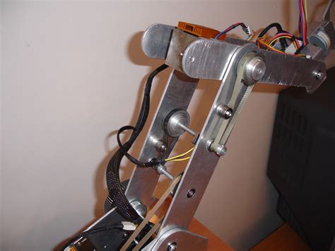 Controlled Robot Arm Qbot Forum For Electronics