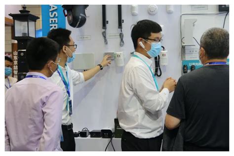 济南安博会圆满结束，飞天光电满载而归！ 飞天激光官网 激光对射入侵探测器 周界安防报警系统红外报警器 电子围栏相控阵雷达周界入侵探测器厂家