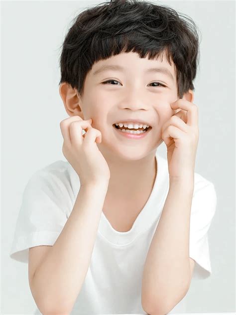 奶呼呼的男孩子谁不爱呢 花瓣网