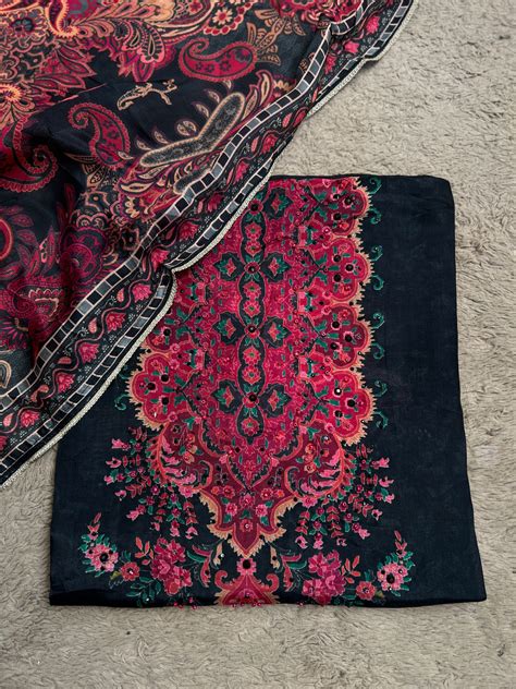 Vintage Luxe Russian Silk Suit — Sabyasachi Print The Syma Closet