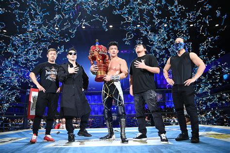 【新日本】SANADAがNJCUP初優勝、IWGP世界ヘビー級王者オカダに4・8両国で挑戦 - プロレス写真ニュース : 日刊スポーツ