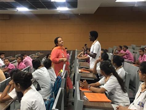 Parul Institute Of Nursing Parul University