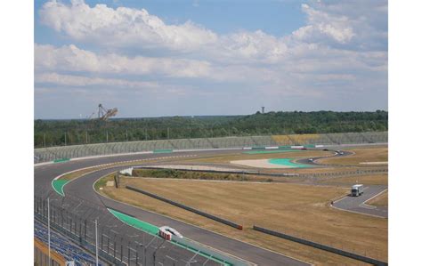 Trioval | Objektansicht