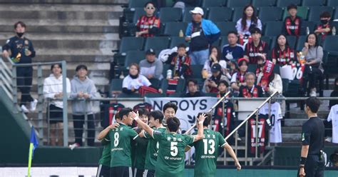 Fa컵 결승 바로우 조규성 골 전북 서울에 2 0 리드로 전반 종료 합계 4 2