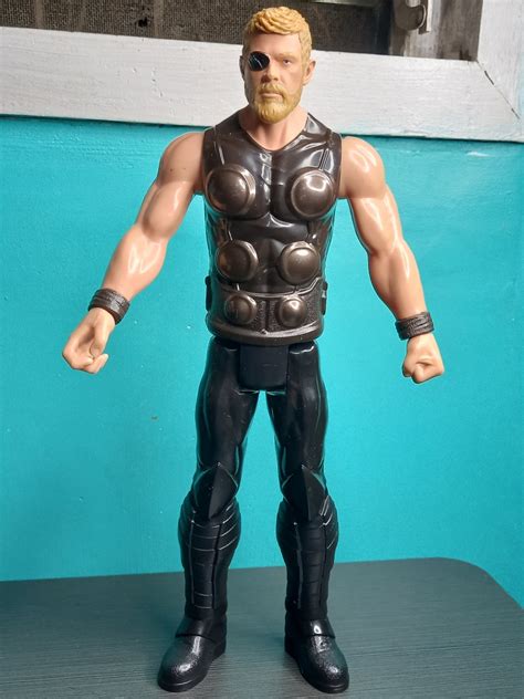 Thor With Eye Patch 2017 Hasbro Marvel Action Figure 11 5 Hobbies And Toys Toys And Games On