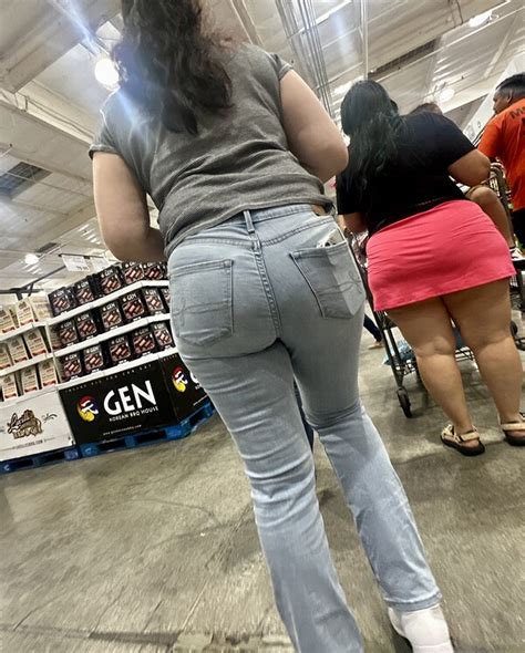 Costco 3 Latina Milfs Nice Asses Tight Jeans Forum