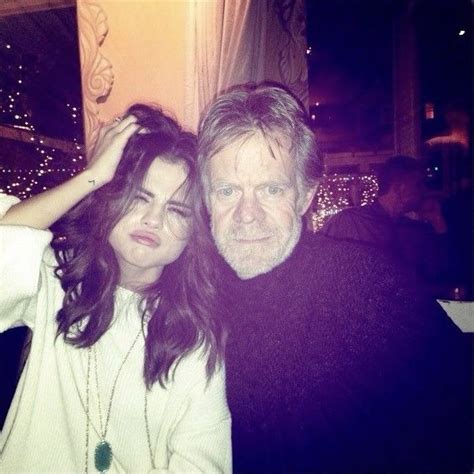 Pin By On Selena Gomez Selena Gomez Bangs Selena Gomez Cute Selena Gomez