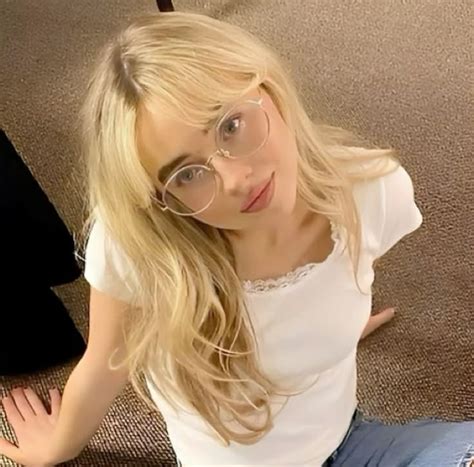 Sabrina Carpenter Discover 170 Sabrina Carpenter ── Ideas On This