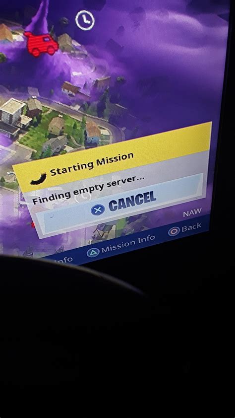 why does my save the world only look for empty servers is it my