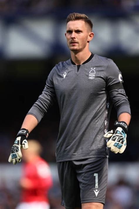 Nottingham Forest 2022 23 Gk 2 Kit