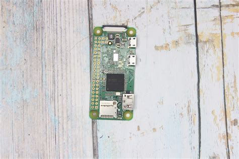 Микрокомпьютер Raspberry Pi Zero V11