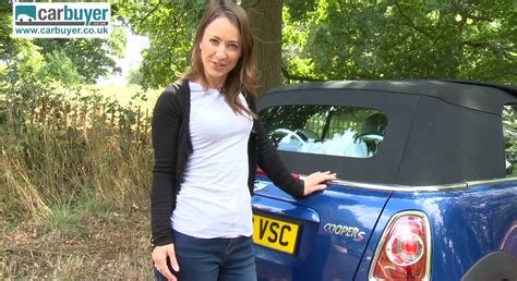 Mini Cooper Convertible Review By Car Buyer Autoevolution