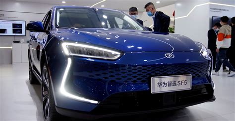 Huawei Deepens Dive Into Electric Cars Techcentral Motoring