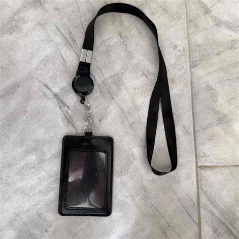 ซองใส่บัตรพนักงาน ซองหนังพียูพร้อมสายคล้องคอแบบโยโย่ ป้ายห้อยบัตรpu Th