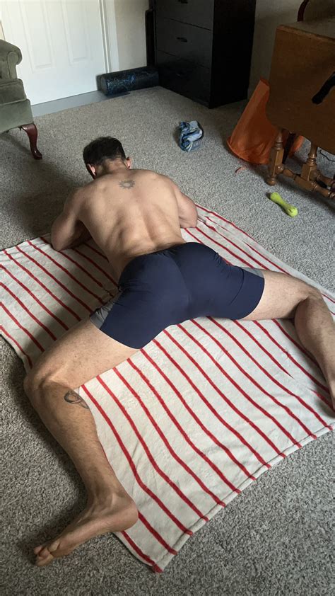 Mr Doo On Twitter Thecolinesque I Do Love Frog Pose