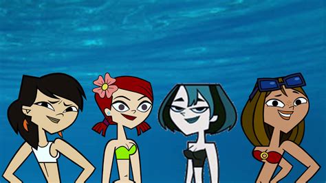 Sky Zoey Gwen And Courtney Underwater By Richardchibbard On Deviantart
