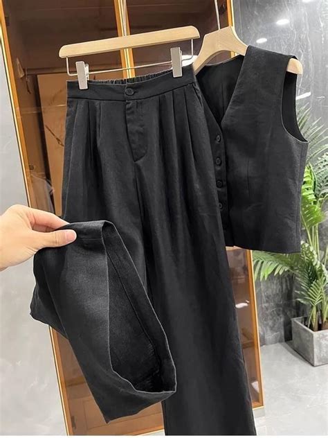 Костюм — ціна 750 грн у каталозі Брючні костюми Купити жіночі речі за доступною ціною на Шафі