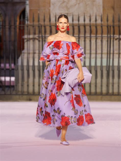 Carolina Herrera Apresenta Sua Coleção Primavera Verão 2026 Na Plaza
