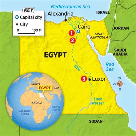 Great Pyramids Map Great Pyramid Of Giza By Science Photo Library