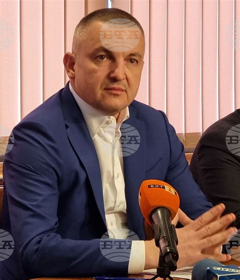 14 души от доброволното формирование на Община Варна са в готовност да заминат за Турция Утро