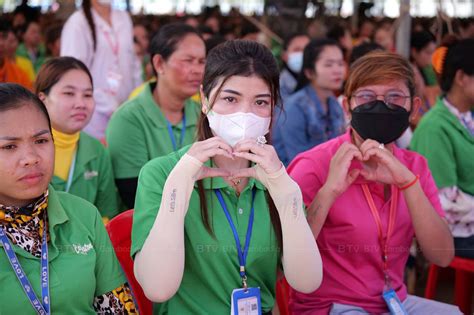 សម្តេចតេជោ ហ៊ុន សែន៖ គណបក្សប្រជាជនកម្ពុជា មិនដែលសន្យាខ្យល់នោះទេ Khmer First