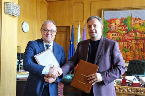 БАН и Община Велико Търново с меморандум за сътрудничество Българска академия на науките