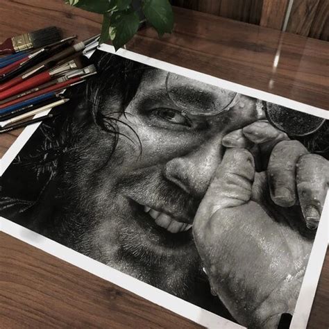 خرید و قیمت آموزش نقاشی و طراحی سیاه قلمهایپر رئال هر ترم 8 جلسه ای